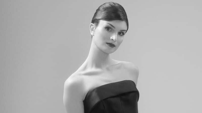 TikTok Creator Dylan Mulvaney Reveals New Face in Viral Instagram Posts ...