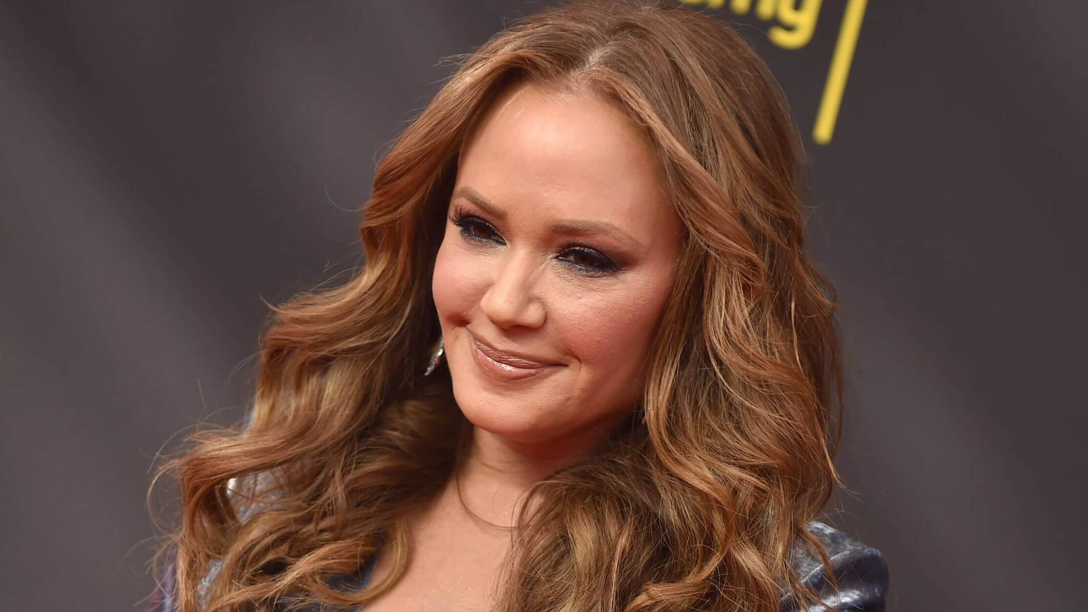 Leah Remini Officially Files for Divorce from Angelo Pagán One Day ...