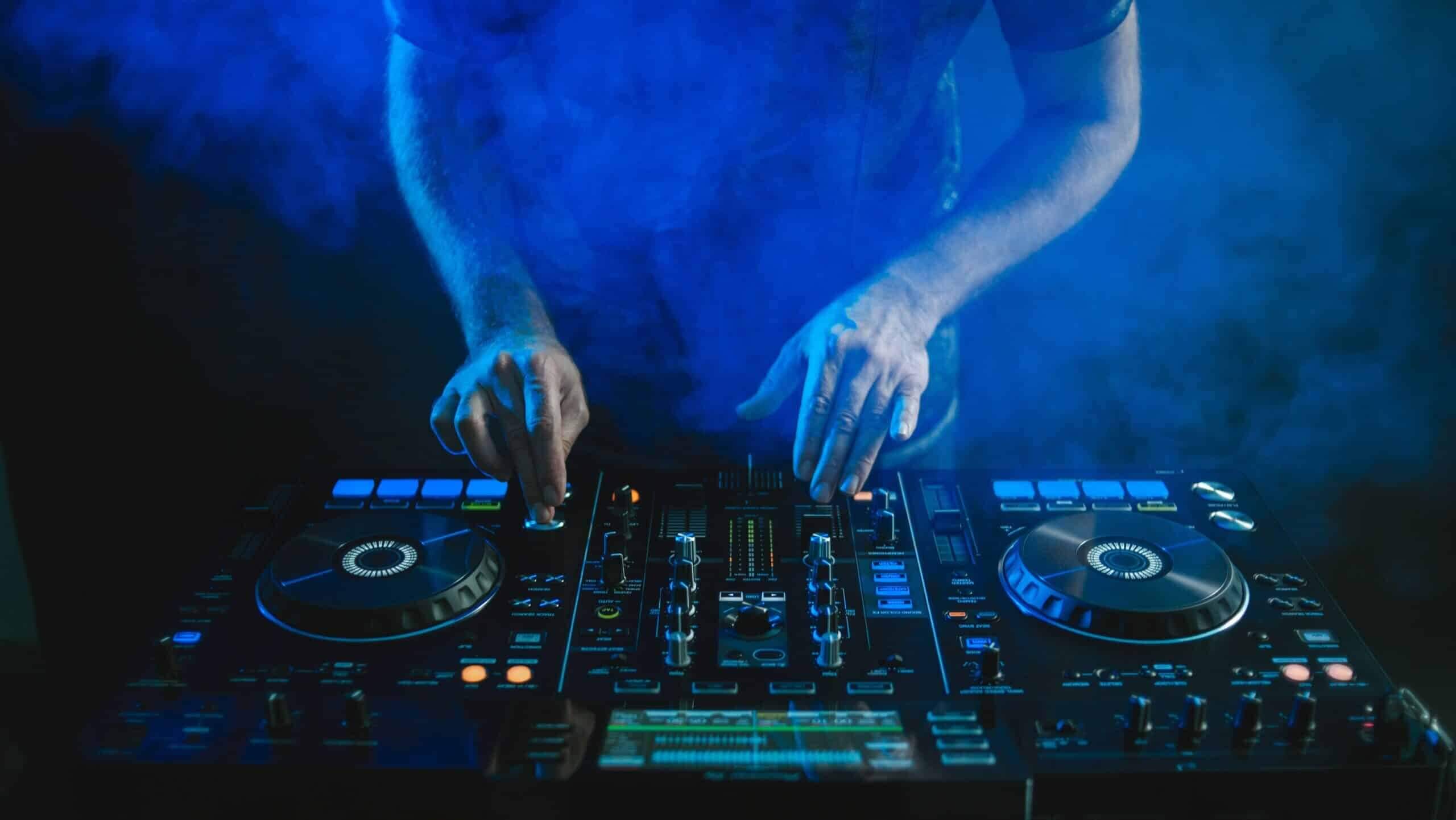 Top 10 Best EDM DJs in the World | Discover the Ultimate Electronic ...