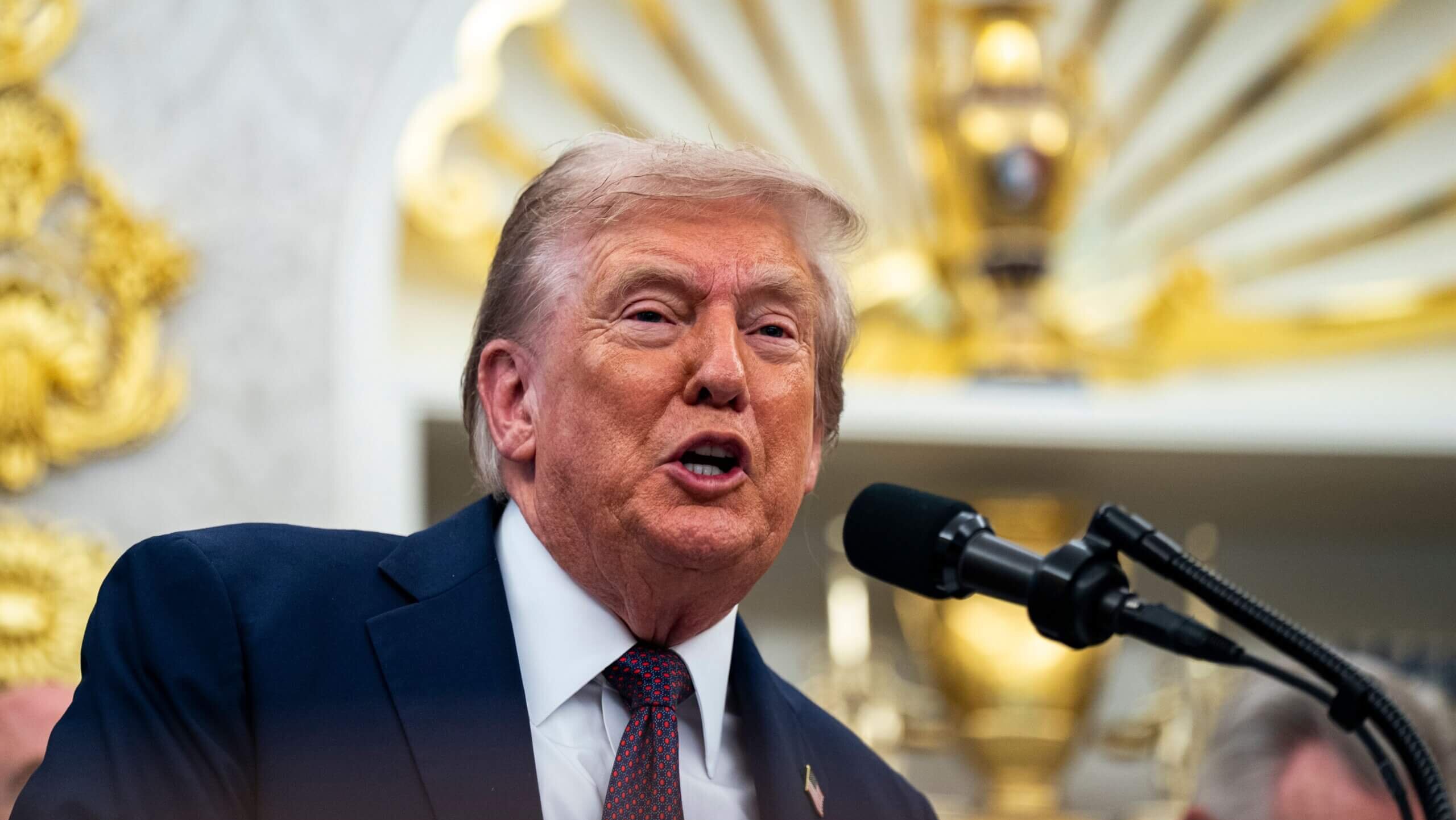 Trump’s Silent Weekend Sparks Viral Death Rumors Online | What's Trending